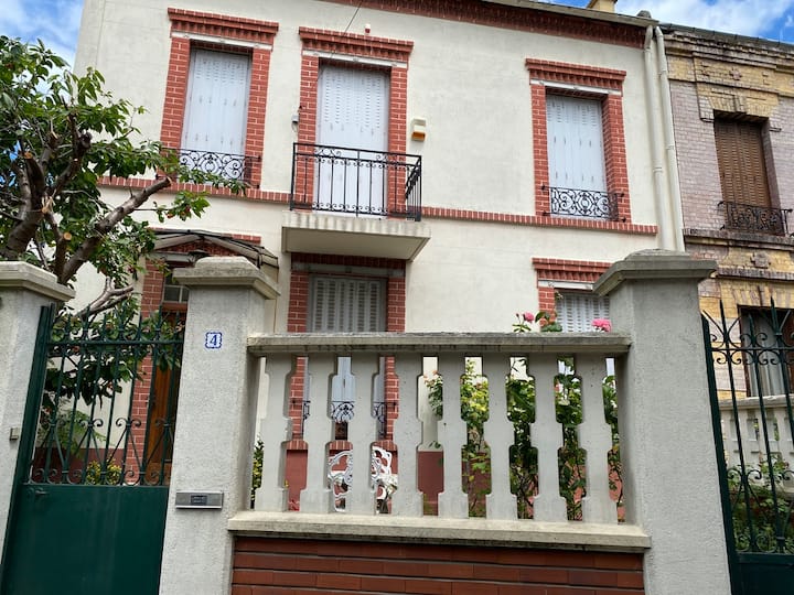 Maison Calme, Centre-ville, Proche Stade De France - Saint-Denis, France