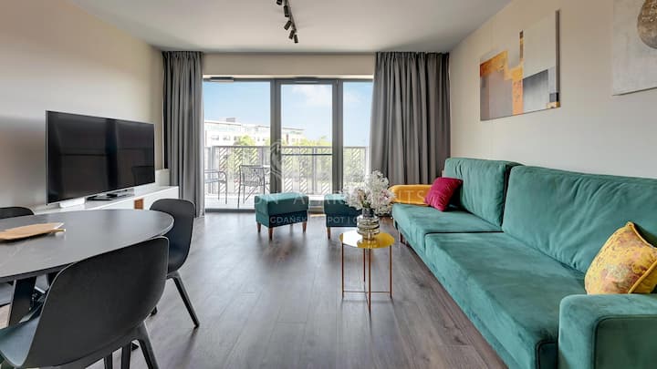 Stylish Apartment | Balcony | Parking | Center - Gdańsk