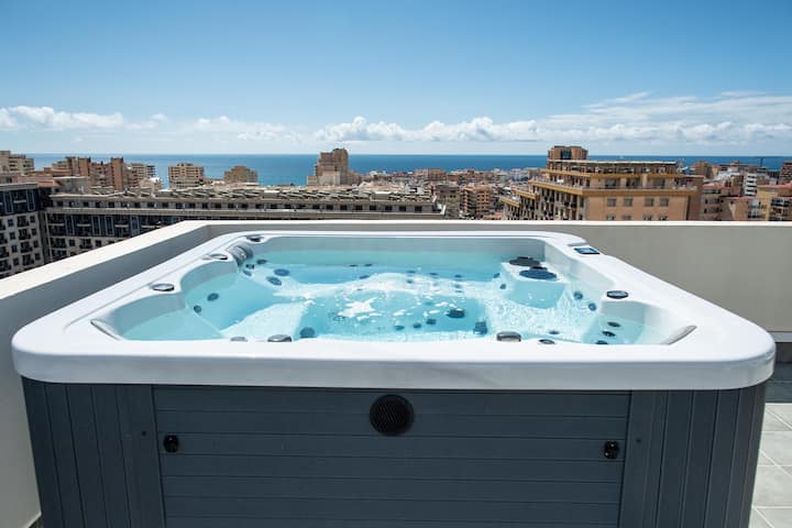 Penthouse With Jacuzzi And Sauna In Los Boliches - Costa del Sol