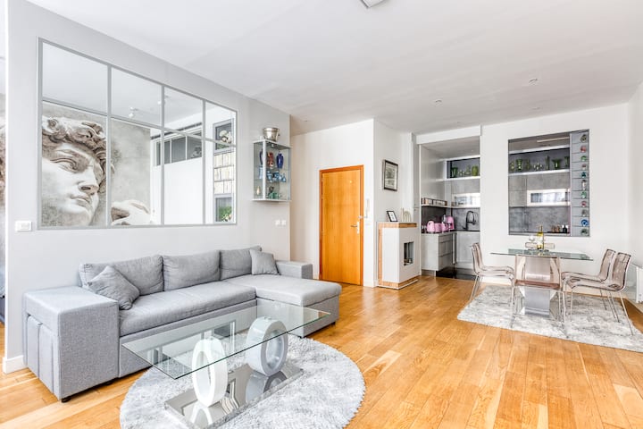 Appartement De Charme Dans L'hyper Centre De Paris - Paris