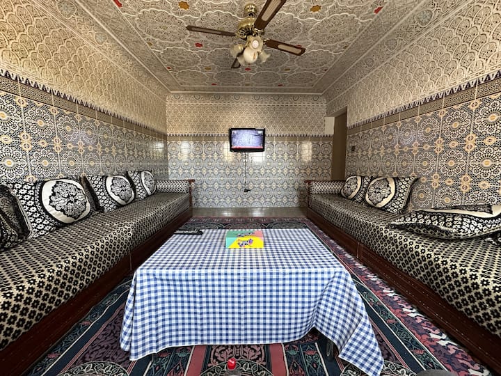 Appart 85m²au 1er :  Salon +2 Chb +Sdb +Cuisine - Agadir