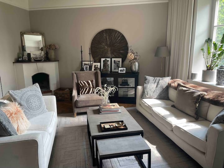 Exklusiv Våning Nära Stureplan Och Humlegården - Stockholm