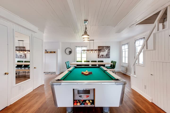 Le Toit Rouge - 3457 - Quebec