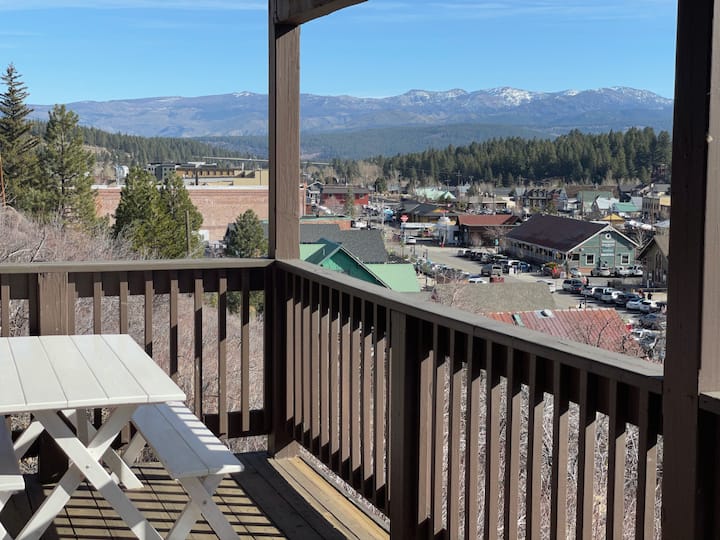Beautiful Downtown Truckee, Ca! - Truckee, CA