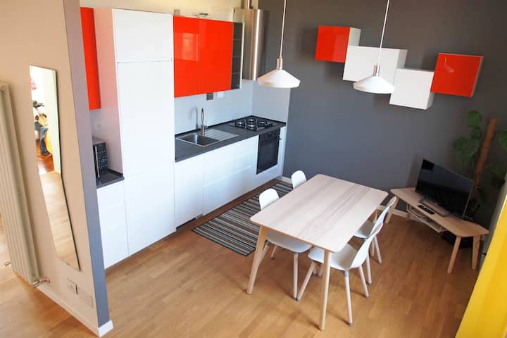 Appartamento 80 M² "Relax Home" - Bologna
