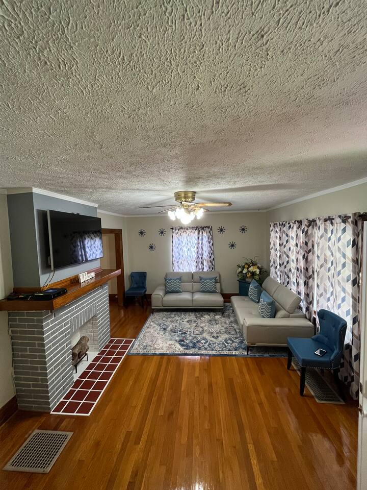 Sweet Cozy Home - Dayton, OH