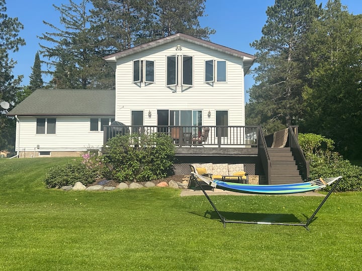 Duluth Beach Front Lake Home W Dock/ Big Yard/golf - Grand Lake, MN