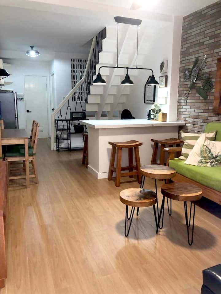 Comfy New Apartment - Quezon City