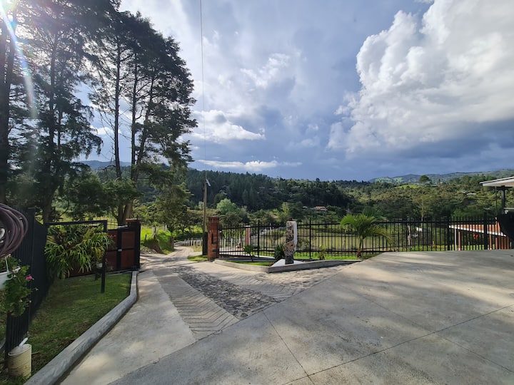 Villa Paraíso - Copacabana, Colombie