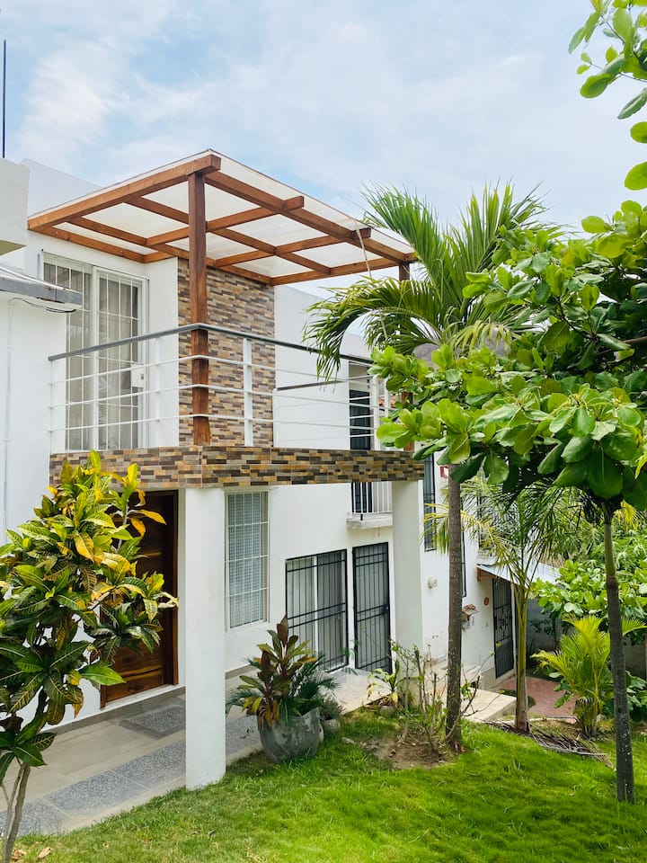 Cond Fragatas A 7 Min De La Playa - Zihuatanejo