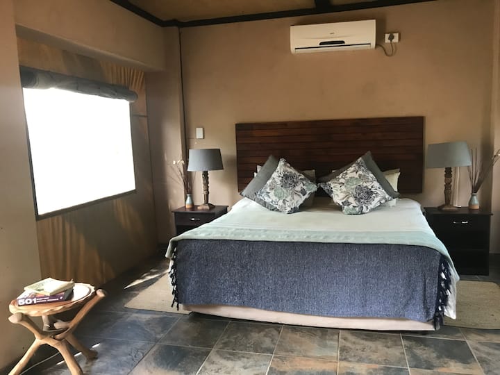 Lowveld Bush
Kruger Park - Malelane