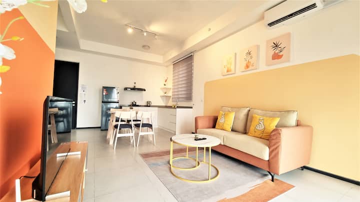 Cozy Minimalist Suite At Urban Suites By Superstay - Penang