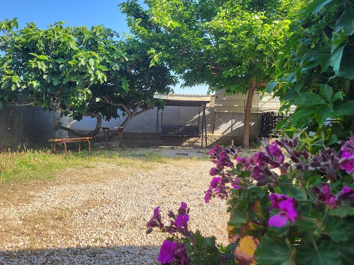 Cabanon, Presqu'île De Giens - Porquerolles