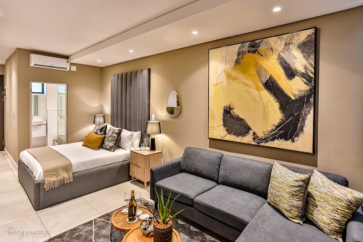 Home Away From Home Comfort - Dolphin Coast