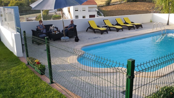 Apartamento Com Piscina Privada Zona De Sesimbra - Sesimbra