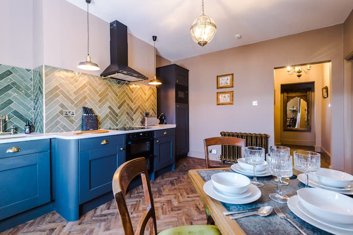 Opulent Seafront Suite Llandudno - Llandudno