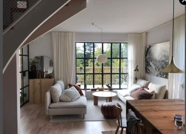 Modernt Radhus Nära Mälaren - Uppsala
