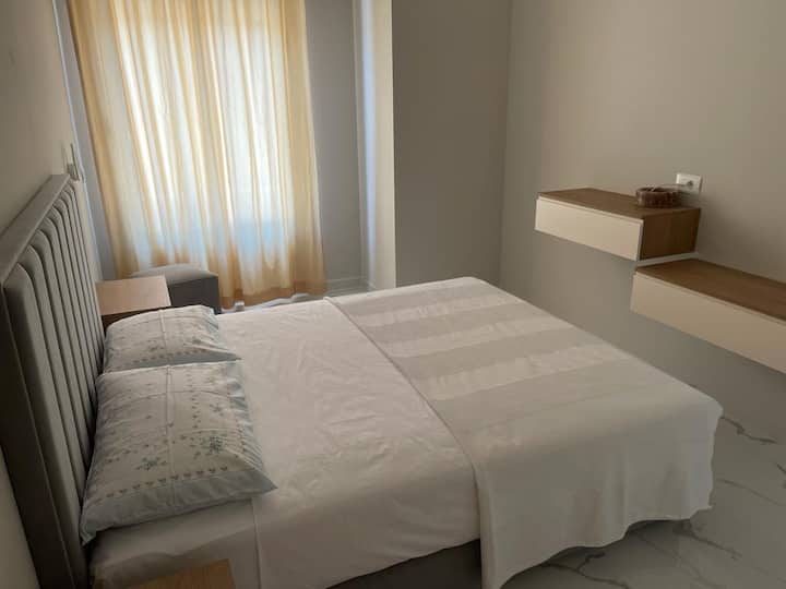 Well Located Apartment - Saranda