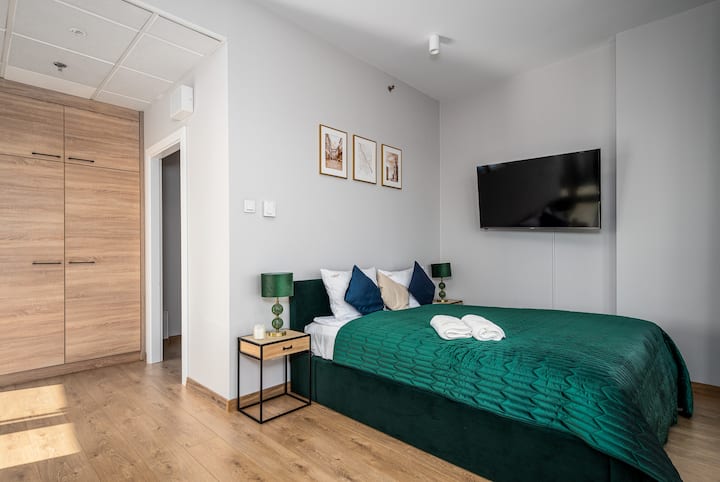 Apartament Do 4 Osób Wola Widok Na Centrum Ac Wifi - Varsovia