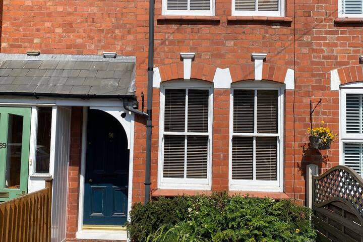 Home In Shrewsbury - Shrewsbury