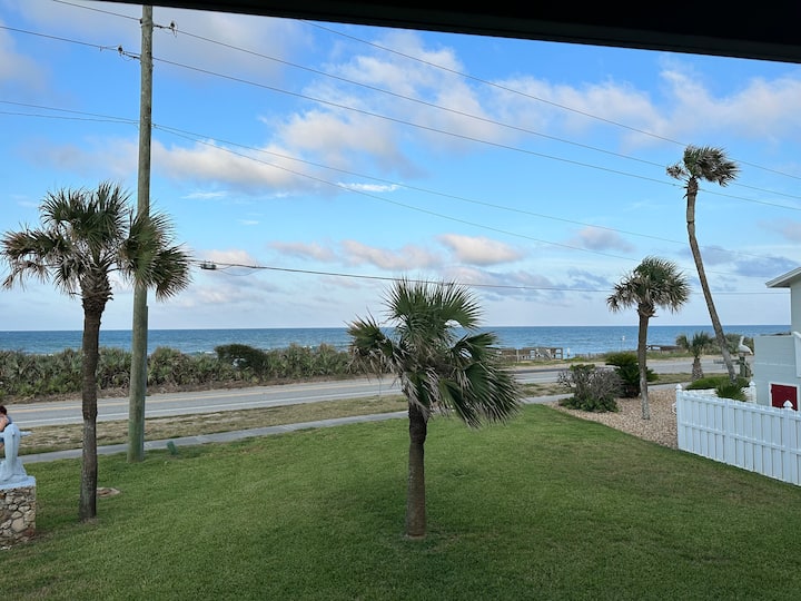 Oceanfront 3 Bedroom 2.5 Bath! - Ormond Beach, FL