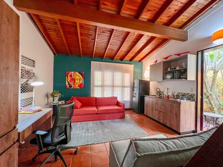 Amazing  Apartment Encanto!  Located Milla De Oro - Medellín