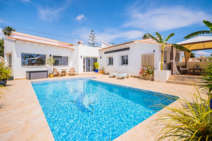 Stunning Modern Villa - Calp