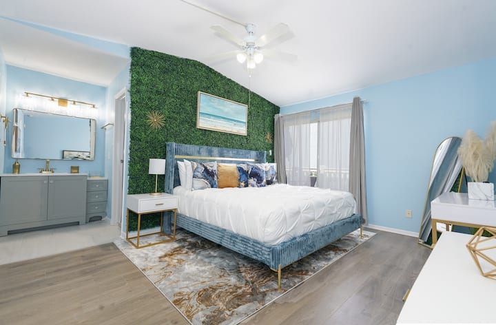 Monthly Specials Contact Us 

Beach House - Galveston, TX