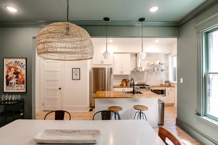 Historical Fan District Home | Walkable & Clean - Richmond, VA