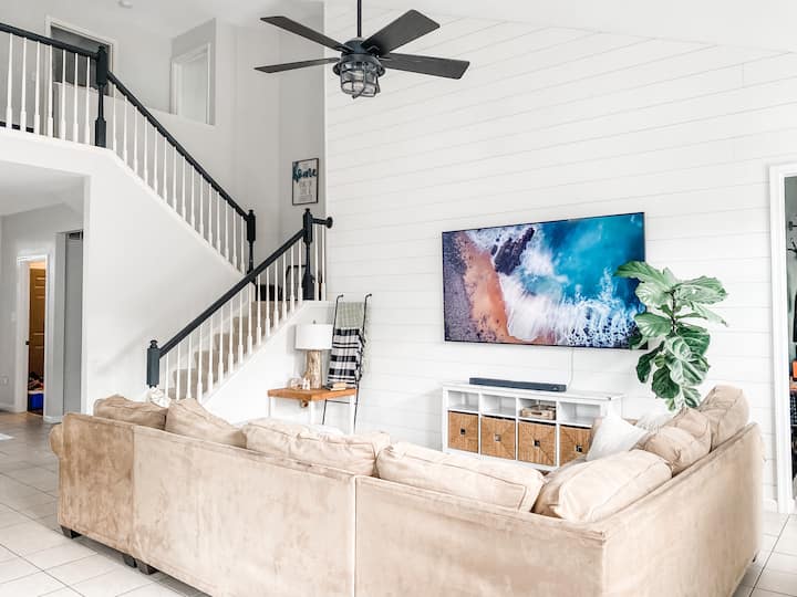 Coastal Retreat - 5 Bdr 3 Bth - Comm Pool - Bethany Beach, DE