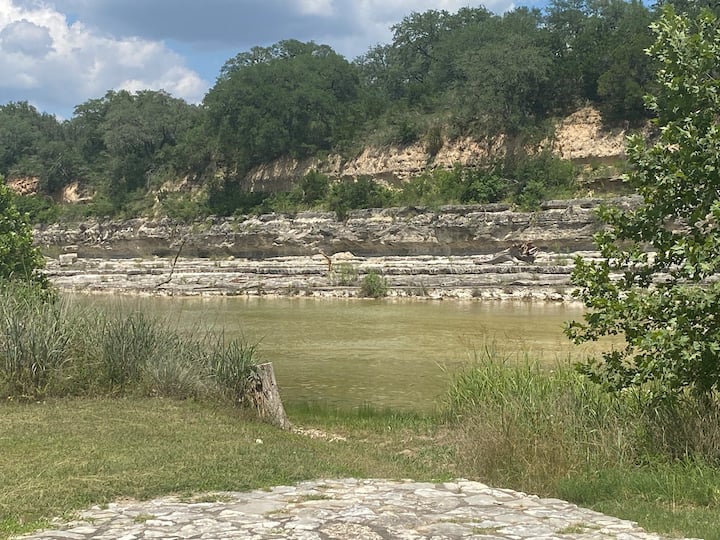 Jackaroo Ranch Cabin - Wimberley, TX