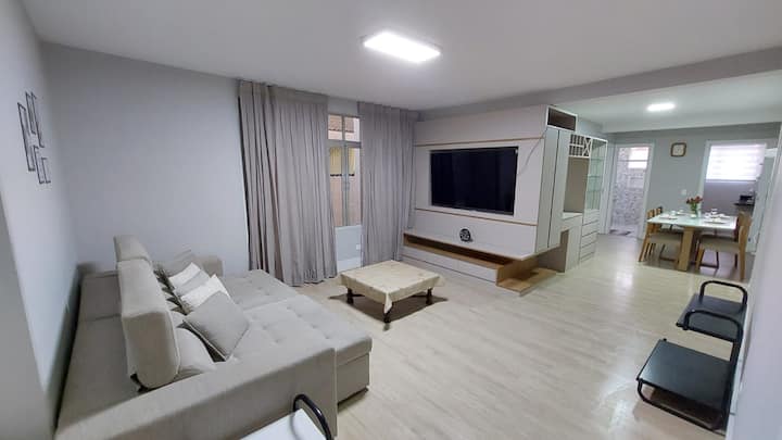 Apto Aconchegante No ÁGua Verde - Curitiba