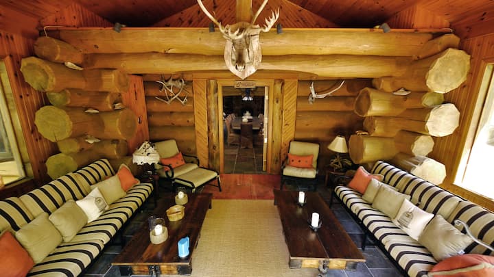 Log Mansion - Parry Sound