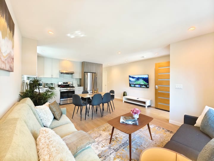 903 - Brand New Modern 2b2b W/ New Appliances - Palo Alto, CA