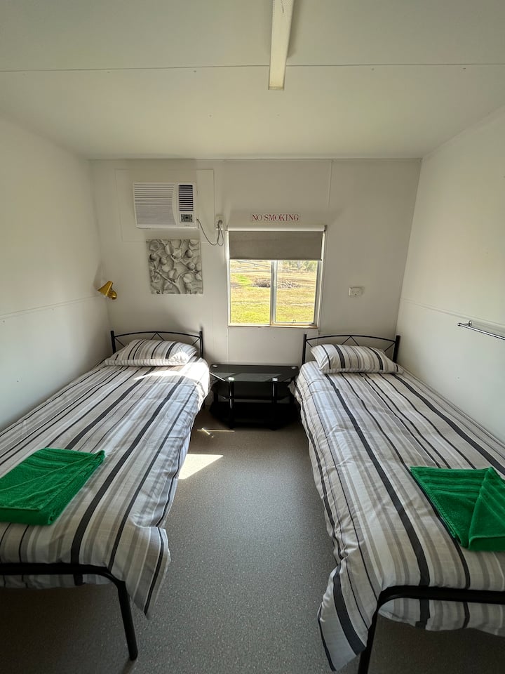 Akubra Downs, Yeppoon - Room 5 Twin - Rockhampton