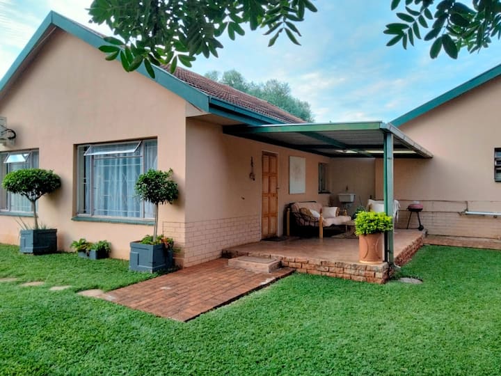 Family 3 Sleeper Apartment - Mokopane