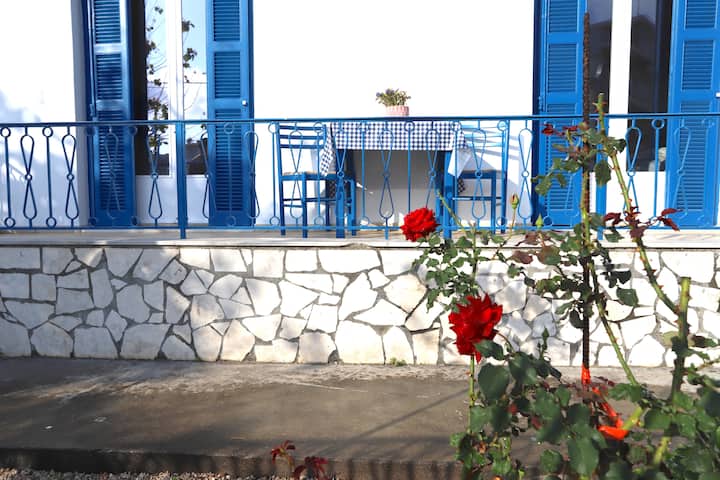 Rhodes Town Garden Apartment - Rhodes (Greece)
