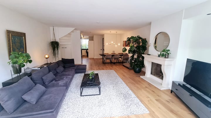 Ruime, Sfeervolle Woning Met Zonnige Tuin - Amsterdam