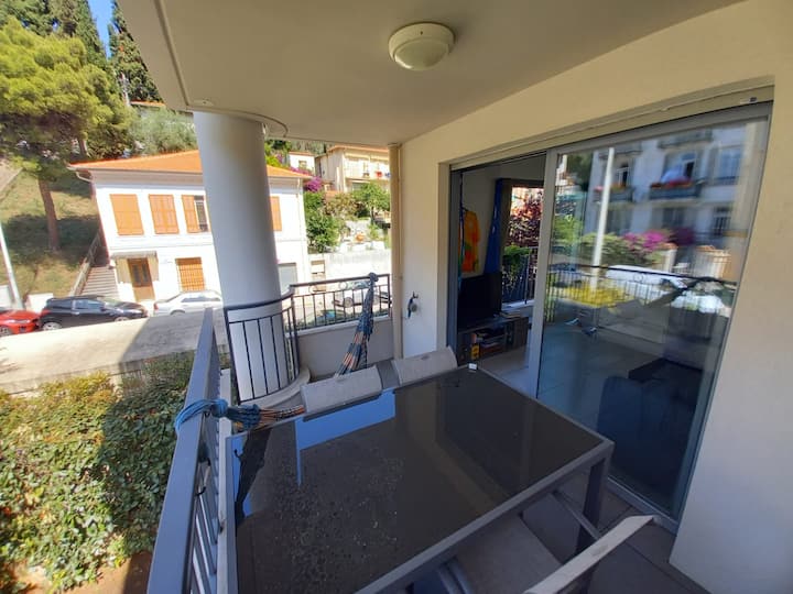 2 Pièces Avec Terrasse - Niza