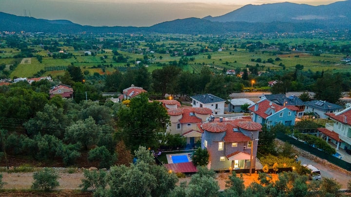 Fethiye ÜZümlüde 3+1 ÖZel Havuzlu Villa - Ören