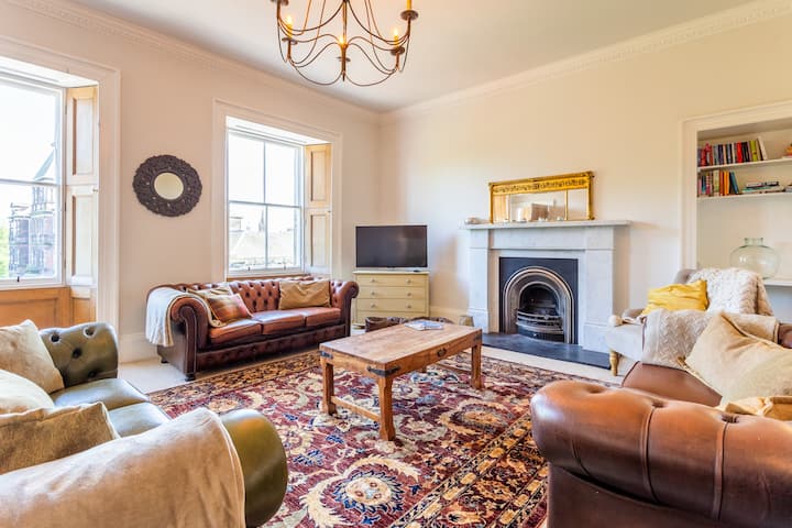 Elegant & Bright Haven In Leith - Edimburgo