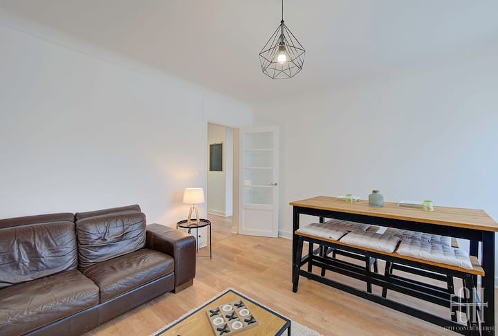 Grand Appartement - Accès Tram - Calme & Confort - Tours