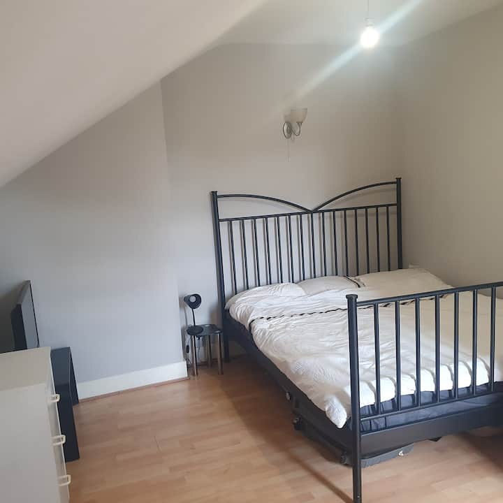 1 Bed Flat With Transport Links To Central London - Beckenham