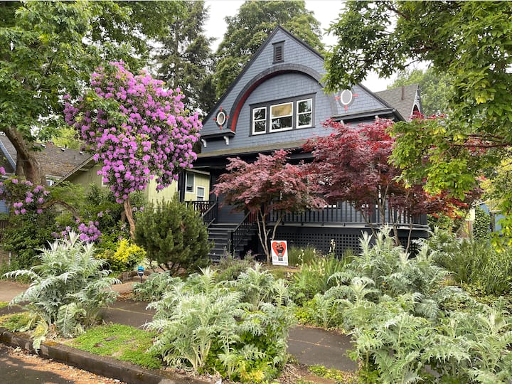 Cozy Pdx Hideout, Ideal Location - Portland, OR