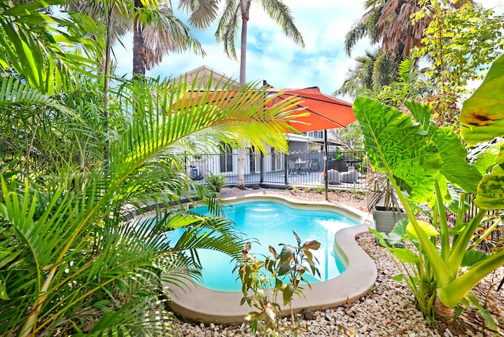 Tropical Allure: A Tranquil Fannie Bay Oasis - Darwin