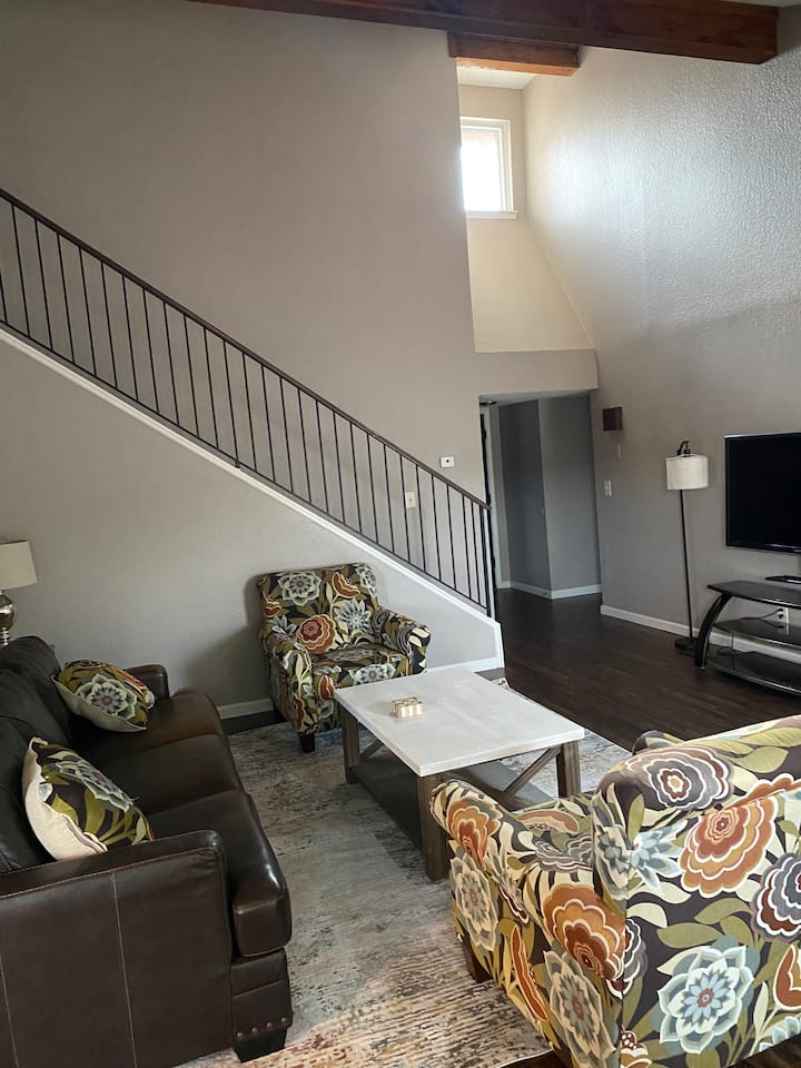 Comfy Retreat - El Paso, TX