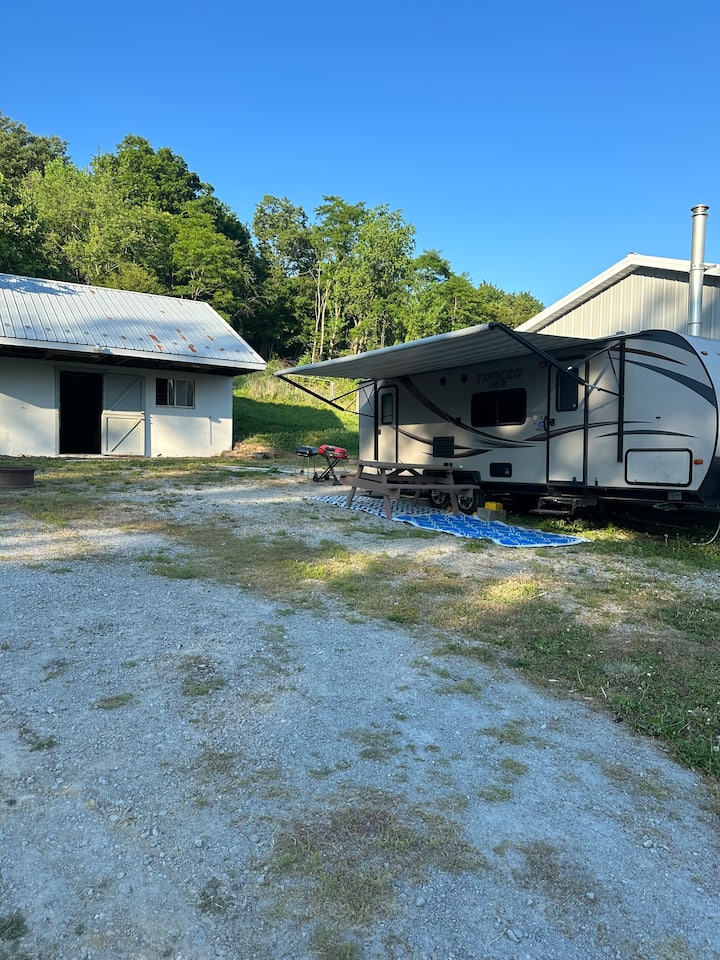 Camper In Amish Community - Bainbridge, OH
