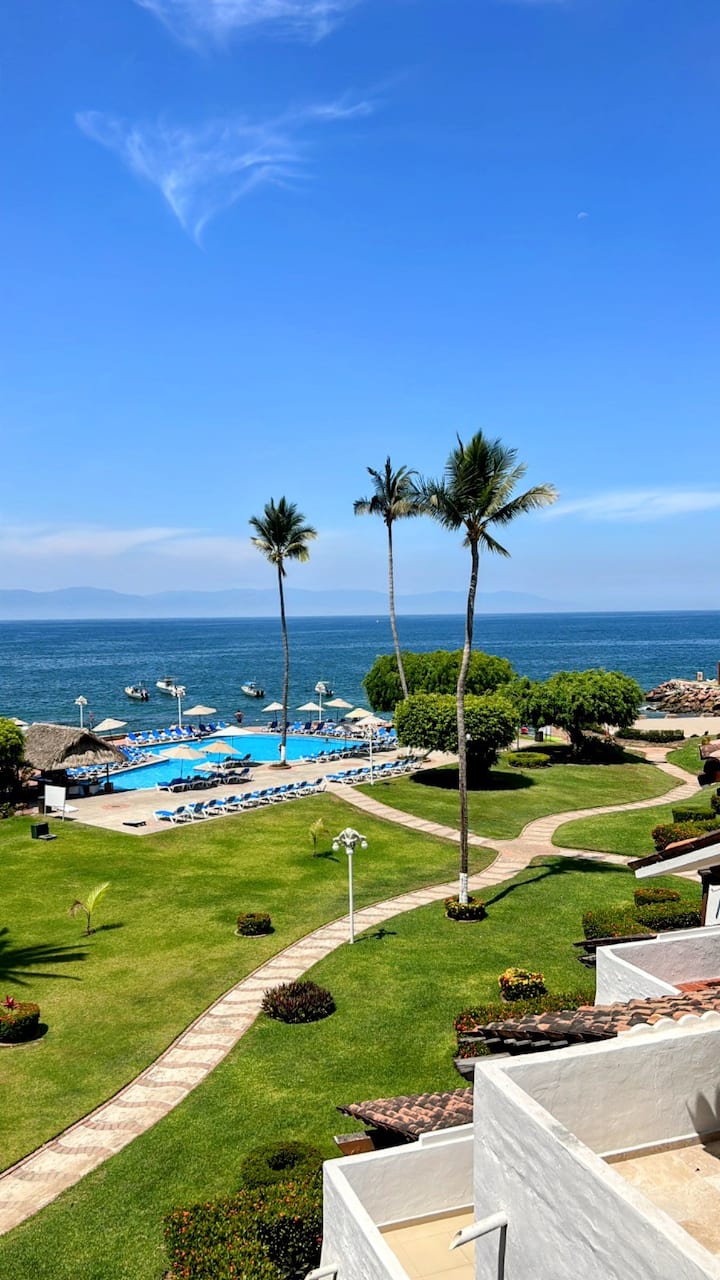 Villa Yelapa Marina Vallarta Beachfront Penthouse - Puerto Vallarta