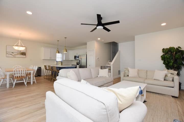 Renovated 4br, 2br 1st Fl Condo - Ocean City, NJ