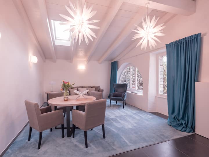 Double Bed In Flat With Garden View «Verzasca» - Gambarogno